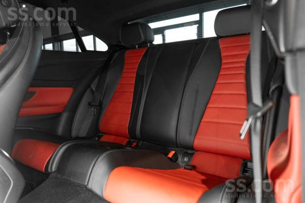 Black Mercedes-Benz E 220 2018 in Riga, with an engine capacity of 2.00 L and mileage of 167 thousand km for 28800 €, photo 10 on AUTOMOTO.COM.LV