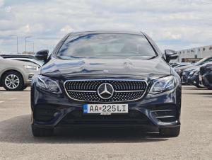 Черный Мерседес E 220 2019 в Вильнюс, объемом двигателя 2.00 л и пробегом 184 тыс. км за 27800 €, фото 3 на AUTOMOTO.COM.LV