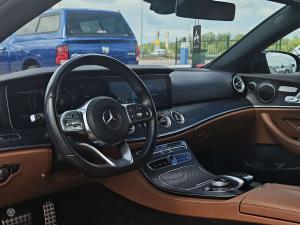 Черный Мерседес E 220 2019 в Вильнюс, объемом двигателя 2.00 л и пробегом 184 тыс. км за 27800 €, фото 5 на AUTOMOTO.COM.LV