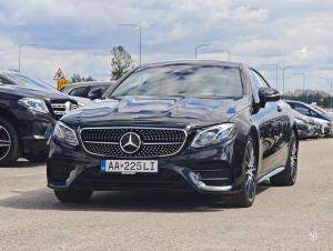 Черный Мерседес E 220 2019 в Вильнюс, объемом двигателя 2.00 л и пробегом 184 тыс. км за 27800 €, фото 7 на AUTOMOTO.COM.LV