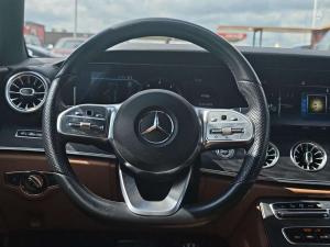 Черный Мерседес E 220 2019 в Вильнюс, объемом двигателя 2.00 л и пробегом 184 тыс. км за 27800 €, фото 15 на AUTOMOTO.COM.LV