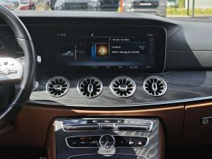 Черный Мерседес E 220 2019 в Вильнюс, объемом двигателя 2.00 л и пробегом 184 тыс. км за 27800 €, фото 19 на AUTOMOTO.COM.LV
