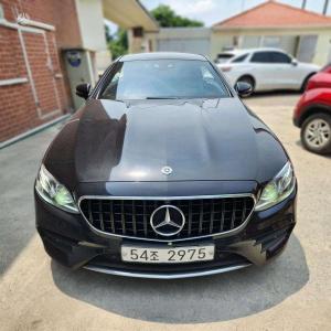 Black Mercedes-Benz E 220 2019 in Kaunas, with an engine capacity of 1.95 L and mileage of 146 thousand km for 21500 €, photo  on AUTOMOTO.COM.LV