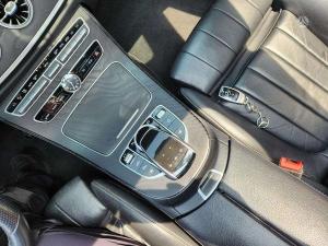 Black Mercedes-Benz E 220 2019 in Kaunas, with an engine capacity of 1.95 L and mileage of 146 thousand km for 21500 €, photo 8 on AUTOMOTO.COM.LV