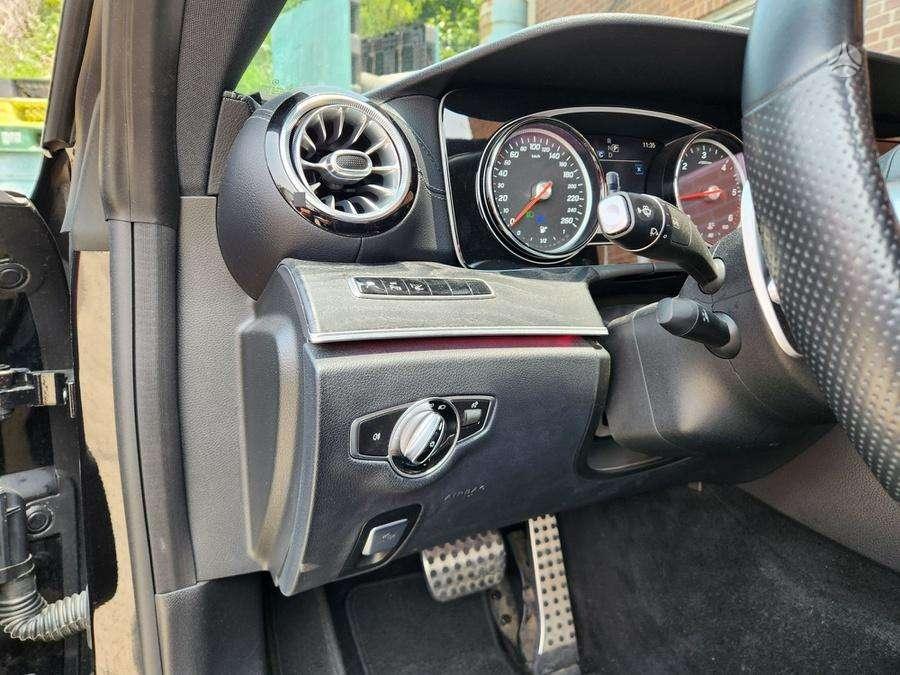 Black Mercedes-Benz E 220 2019 in Kaunas, with an engine capacity of 1.95 L and mileage of 146 thousand km for 21500 €, photo 13 on AUTOMOTO.COM.LV