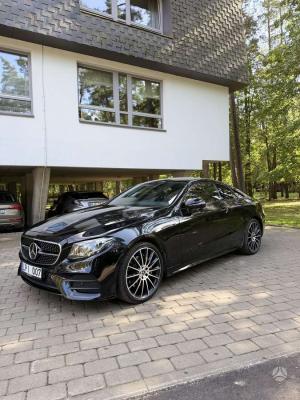 Черный Мерседес E 220 2019 в Вильнюс, объемом двигателя 1.95 л и пробегом 190 тыс. км за 25900 €, фото  на AUTOMOTO.COM.LV