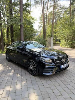Черный Мерседес E 220 2019 в Вильнюс, объемом двигателя 1.95 л и пробегом 190 тыс. км за 25900 €, фото 4 на AUTOMOTO.COM.LV