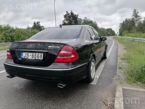 Melns Mercedes-Benz E 220 2003 Rēzekne, ar dzinēja tilpumu 2.20 L un nobraukumu 377 tūkst. km par 33900 €, foto 4 vietnē AUTOMOTO.COM.LV