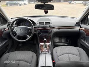 Черный Мерседес E 220 2004 в Нарва, объемом двигателя 2.20 л и пробегом 413 тыс. км за 1999 €, фото 8 на AUTOMOTO.COM.LV