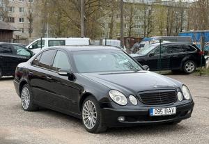 Черный Мерседес E 220 2004 в Нарва, объемом двигателя 2.20 л и пробегом 413 тыс. км за 1999 €, фото 12 на AUTOMOTO.COM.LV