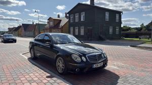 Черный Мерседес E 220 2004 в Выру, объемом двигателя 0.00 л и пробегом 410 тыс. км за 4000 €, фото 12 на AUTOMOTO.COM.LV