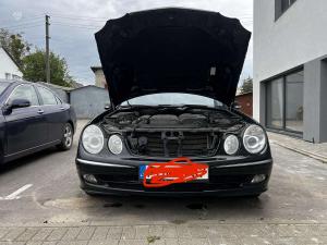 Черный Мерседес E 220 2004 в Каунас, объемом двигателя 2.20 л и пробегом 320 тыс. км за 3200 €, фото 4 на AUTOMOTO.COM.LV