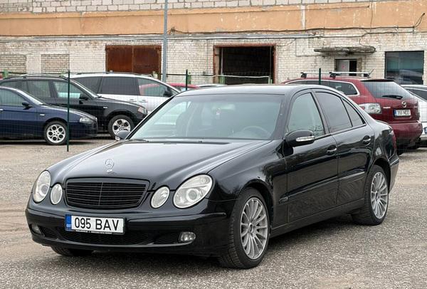 Черный Мерседес E 220 2004 в Нарва, объемом двигателя 2.20 л и пробегом 413 тыс. км за 1999 €, фото 3 на AUTOMOTO.COM.LV