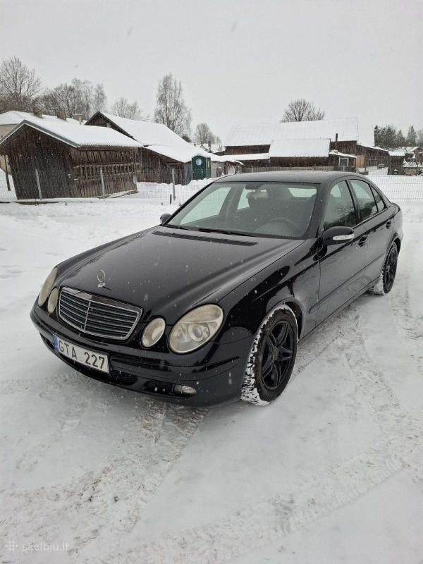 Melns Mercedes-Benz E 220 2005 Tauragė, ar dzinēja tilpumu 2.10 L un nobraukumu 316 tūkst. km par 2500 €, foto 1 vietnē AUTOMOTO.COM.LV