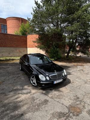 Black Mercedes-Benz E 220 2005 in Vilnius, with an engine capacity of 2.10 L and mileage of 457 thousand km for 2750 €, photo  on AUTOMOTO.COM.LV