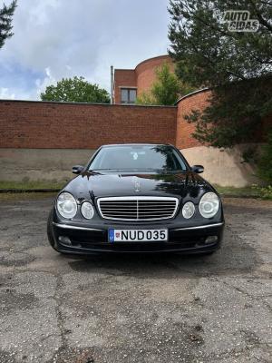 Black Mercedes-Benz E 220 2005 in Vilnius, with an engine capacity of 2.10 L and mileage of 457 thousand km for 2750 €, photo 8 on AUTOMOTO.COM.LV