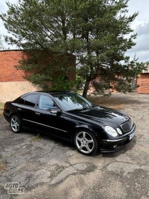 Black Mercedes-Benz E 220 2005 in Vilnius, with an engine capacity of 2.10 L and mileage of 457 thousand km for 2750 €, photo 12 on AUTOMOTO.COM.LV