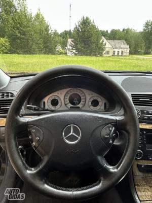 Black Mercedes-Benz E 220 2005 in Vilnius, with an engine capacity of 2.10 L and mileage of 457 thousand km for 2750 €, photo 27 on AUTOMOTO.COM.LV