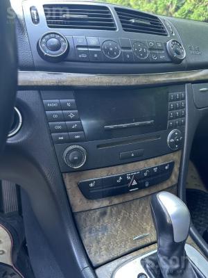 Melns Mercedes-Benz E 220 2005 Ogre, ar dzinēja tilpumu 2.20 L un nobraukumu 304 tūkst. km par 1800 €, foto 7 vietnē AUTOMOTO.COM.LV