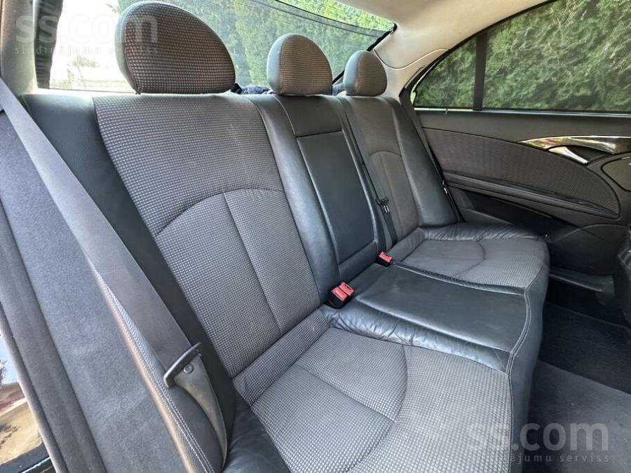 Melns Mercedes-Benz E 220 2005 Ogre, ar dzinēja tilpumu 2.20 L un nobraukumu 304 tūkst. km par 1800 €, foto 10 vietnē AUTOMOTO.COM.LV