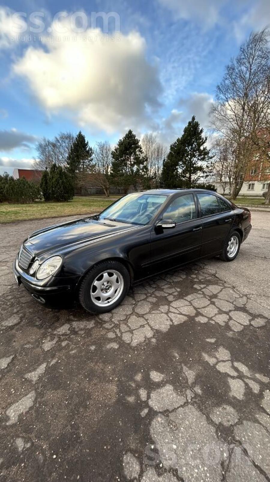 Melns Mercedes-Benz E 220 2006 Liepāja, ar dzinēja tilpumu 2.20 L un nobraukumu 345 tūkst. km par 2995 €, foto 3 vietnē AUTOMOTO.COM.LV