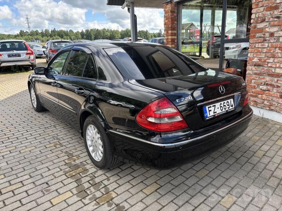 Melns Mercedes-Benz E 220 2006 Talsi, ar dzinēja tilpumu 2.20 L un nobraukumu 310 tūkst. km par 3070 €, foto 3 vietnē AUTOMOTO.COM.LV