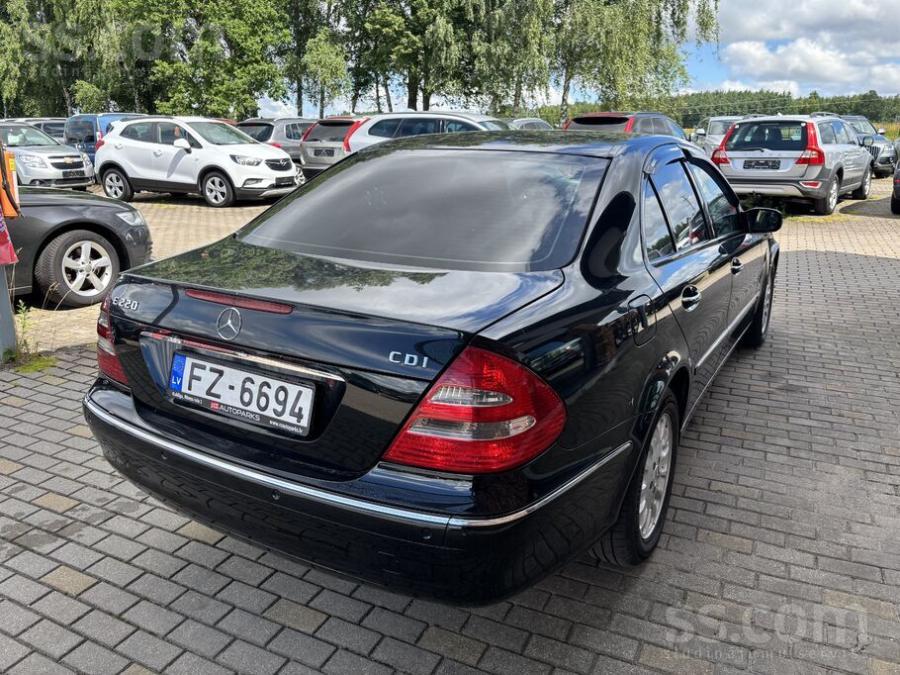 Melns Mercedes-Benz E 220 2006 Talsi, ar dzinēja tilpumu 2.20 L un nobraukumu 310 tūkst. km par 3070 €, foto 6 vietnē AUTOMOTO.COM.LV