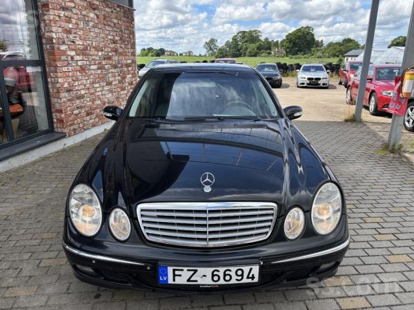 Черный Мерседес E 220 2006 в Талси, объемом двигателя 2.20 л и пробегом 310 тыс. км за 3070 €, фото 7 на AUTOMOTO.COM.LV