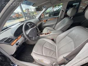 Melns Mercedes-Benz E 220 2006 Talsi, ar dzinēja tilpumu 2.20 L un nobraukumu 310 tūkst. km par 3070 €, foto 13 vietnē AUTOMOTO.COM.LV