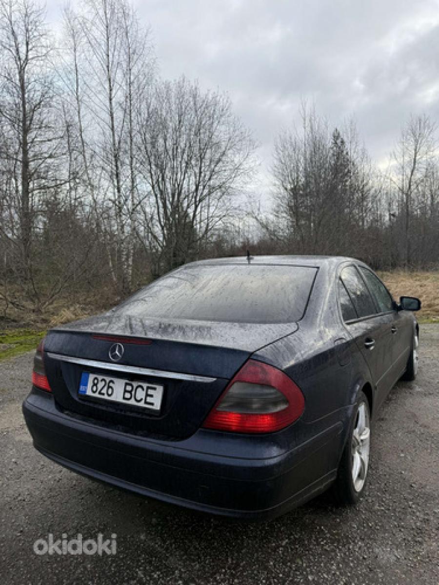 Черный Мерседес E 220 2006 в Кохтла-Ярве, объемом двигателя 0.00 л и пробегом 391 тыс. км за 3400 €, фото 4 на AUTOMOTO.COM.LV
