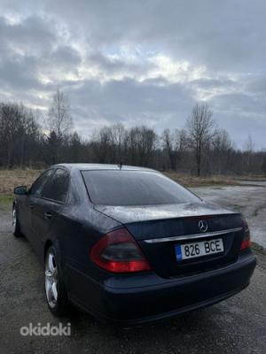 Черный Мерседес E 220 2006 в Кохтла-Ярве, объемом двигателя 0.00 л и пробегом 391 тыс. км за 3400 €, фото 5 на AUTOMOTO.COM.LV