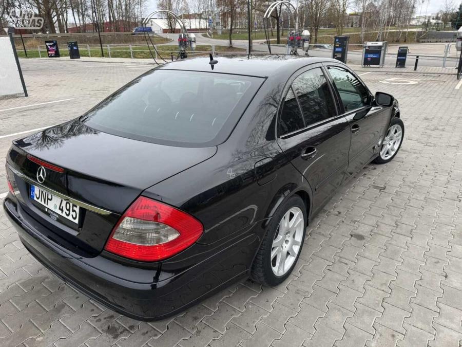 Black Mercedes-Benz E 220 2007 in Kaunas, with an engine capacity of 2.20 L and mileage of 360 thousand km for 3350 €, photo 3 on AUTOMOTO.COM.LV