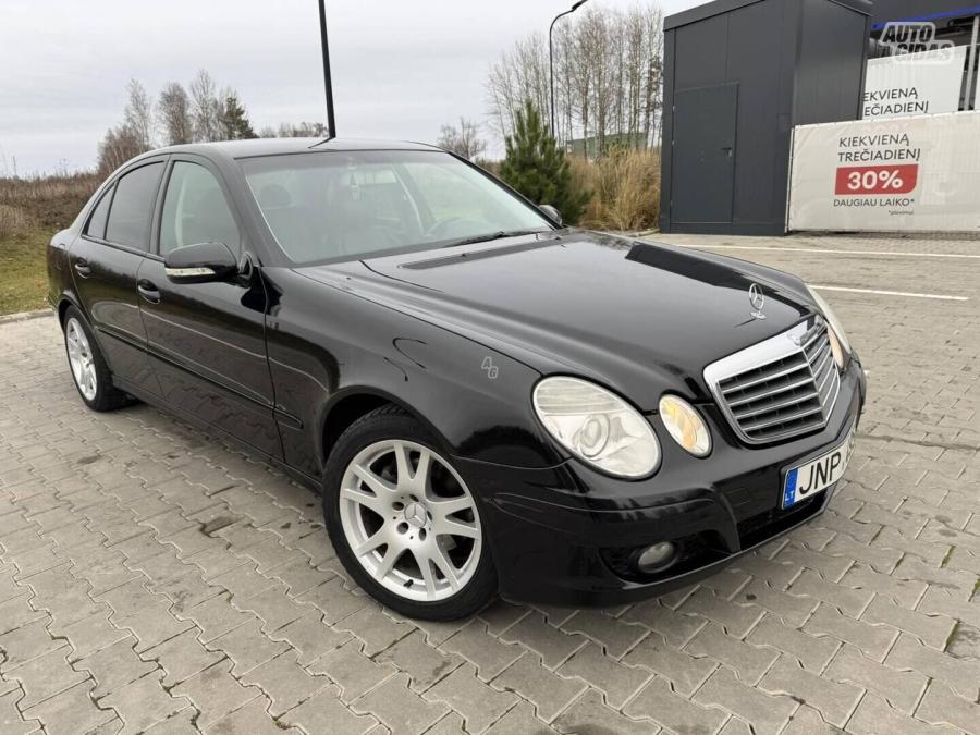 Black Mercedes-Benz E 220 2007 in Kaunas, with an engine capacity of 2.20 L and mileage of 360 thousand km for 3350 €, photo 13 on AUTOMOTO.COM.LV