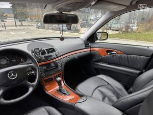 Black Mercedes-Benz E 220 2007 in Kaunas, with an engine capacity of 2.20 L and mileage of 360 thousand km for 3350 €, photo 14 on AUTOMOTO.COM.LV