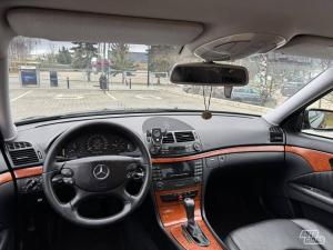 Black Mercedes-Benz E 220 2007 in Kaunas, with an engine capacity of 2.20 L and mileage of 360 thousand km for 3350 €, photo 17 on AUTOMOTO.COM.LV