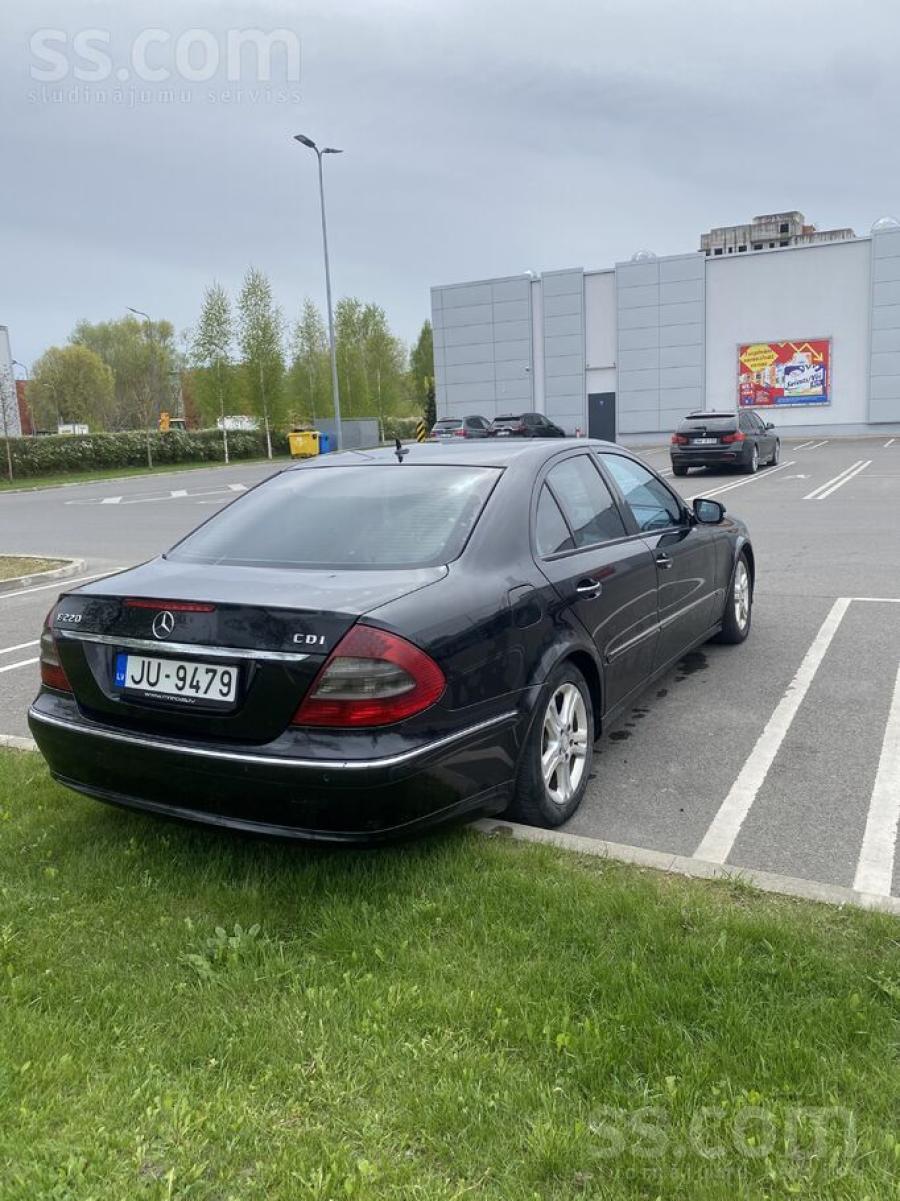Черный Мерседес E 220 2007 в Елгава, объемом двигателя 2.20 л и пробегом 480 тыс. км за 2850 €, фото 5 на AUTOMOTO.COM.LV