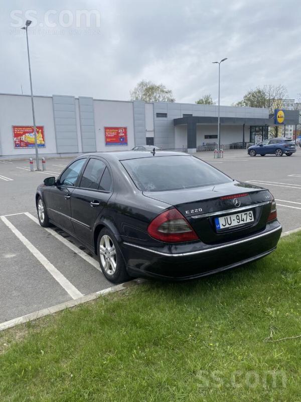 Black Mercedes-Benz E 220 2007 in Jelgava, with an engine capacity of 2.20 L and mileage of 480 thousand km for 2850 €, photo 5 on AUTOMOTO.COM.LV