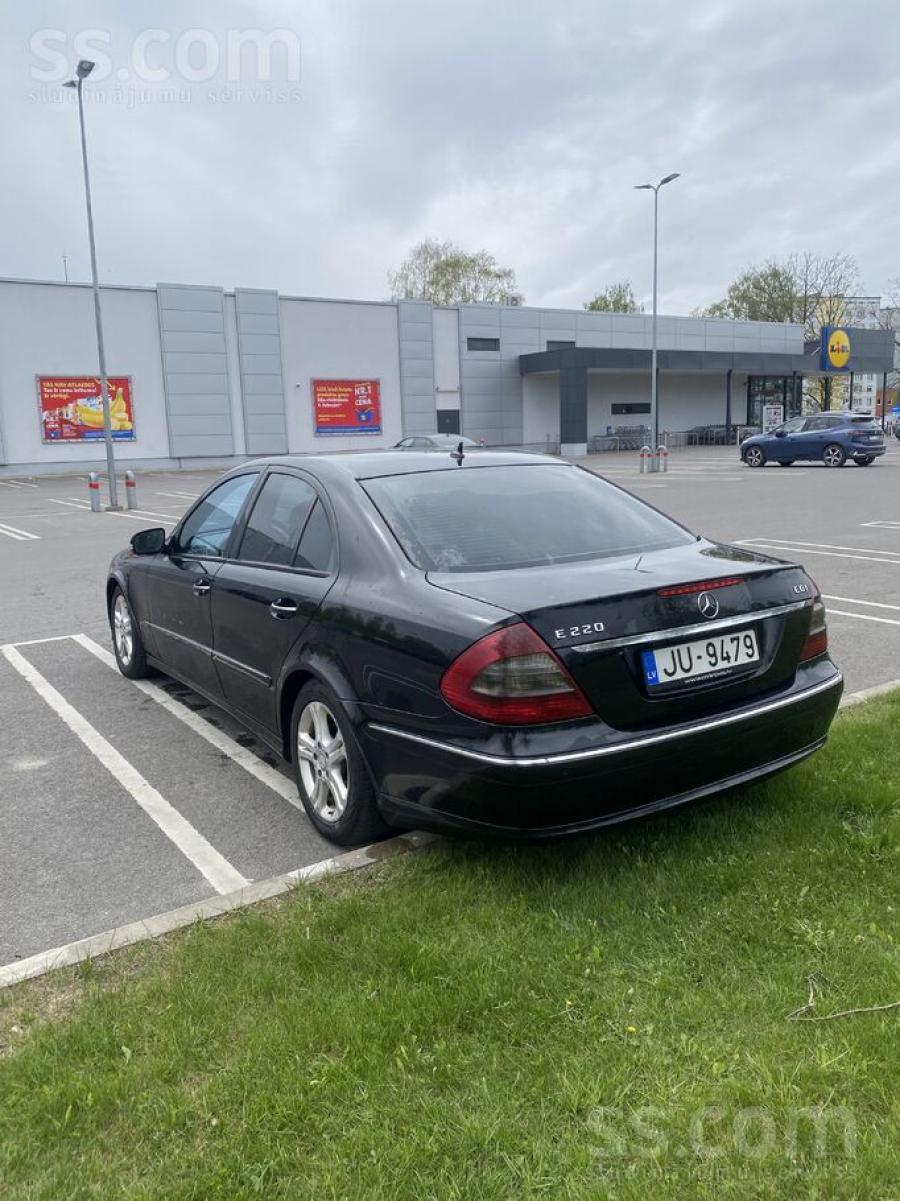 Черный Мерседес E 220 2007 в Елгава, объемом двигателя 2.20 л и пробегом 480 тыс. км за 2850 €, фото 6 на AUTOMOTO.COM.LV