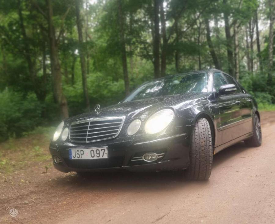 Melns Mercedes-Benz E 220 2007 Gargždai, ar dzinēja tilpumu 2.20 L un nobraukumu 426 tūkst. km par 3500 €, foto 1 vietnē AUTOMOTO.COM.LV