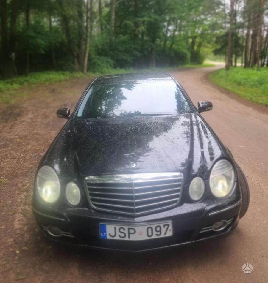 Melns Mercedes-Benz E 220 2007 Gargždai, ar dzinēja tilpumu 2.20 L un nobraukumu 426 tūkst. km par 3500 €, foto 3 vietnē AUTOMOTO.COM.LV