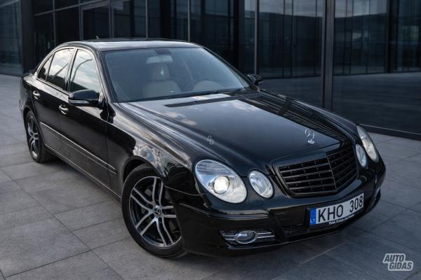 Black Mercedes-Benz E 220 2008 in Kaunas, with an engine capacity of 2.20 L and mileage of 301 thousand km for 4450 €, photo 1 on AUTOMOTO.COM.LV