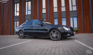 Черный Мерседес E 220 2008 в Каунас, объемом двигателя 2.20 л и пробегом 301 тыс. км за 4450 €, фото 17 на AUTOMOTO.COM.LV