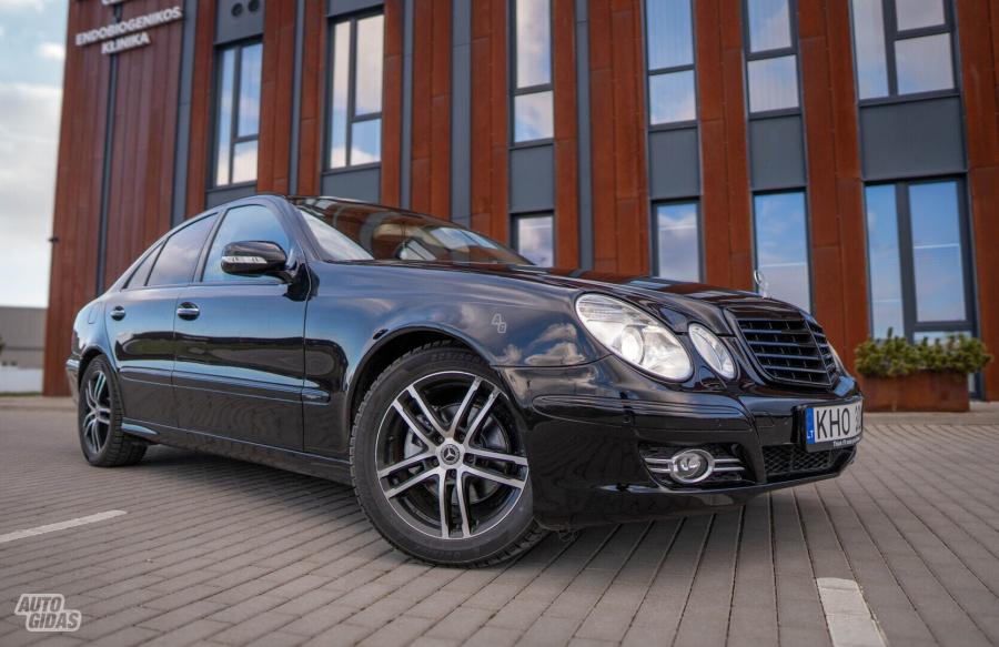 Черный Мерседес E 220 2008 в Каунас, объемом двигателя 2.20 л и пробегом 301 тыс. км за 4450 €, фото 22 на AUTOMOTO.COM.LV