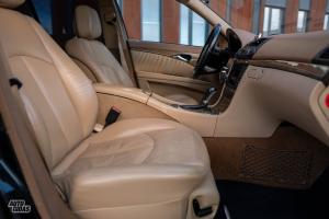 Черный Мерседес E 220 2008 в Каунас, объемом двигателя 2.20 л и пробегом 301 тыс. км за 4450 €, фото 25 на AUTOMOTO.COM.LV