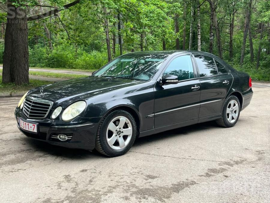 Черный Мерседес E 220 2008 в Рига, объемом двигателя 2.20 л и пробегом 0 тыс. км за 3799 €, фото 1 на AUTOMOTO.COM.LV