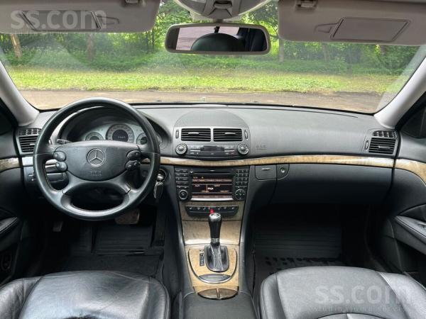 Melns Mercedes-Benz E 220 2008 Rīga, ar dzinēja tilpumu 2.20 L un nobraukumu 0 tūkst. km par 3799 €, foto 10 vietnē AUTOMOTO.COM.LV