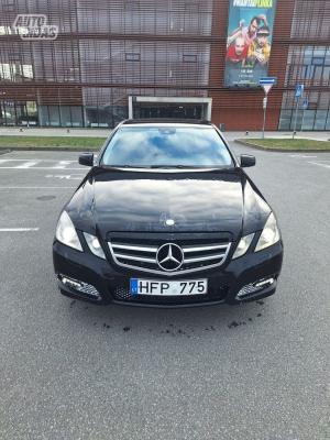 Melns Mercedes-Benz E 220 2009 Klaipėda, ar dzinēja tilpumu 2.20 L un nobraukumu 390 tūkst. km par 5500 €, foto 2 vietnē AUTOMOTO.COM.LV