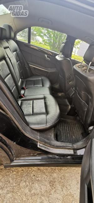 Melns Mercedes-Benz E 220 2009 Kauņa, ar dzinēja tilpumu 2.20 L un nobraukumu 532 tūkst. km par 3900 €, foto 12 vietnē AUTOMOTO.COM.LV