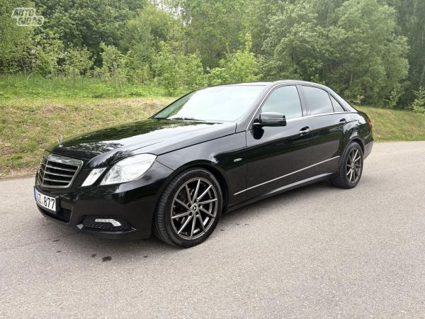 Black Mercedes-Benz E 220 2009 in Vilnius, with an engine capacity of 2.10 L and mileage of 352 thousand km for 7600 €, photo 1 on AUTOMOTO.COM.LV