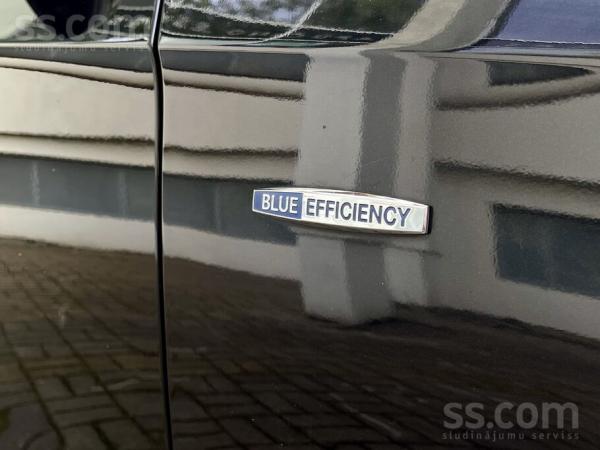 Черный Мерседес E 220 2009 в Даугавпилс, объемом двигателя 2.20 л и пробегом 0 тыс. км за 5990 €, фото 5 на AUTOMOTO.COM.LV